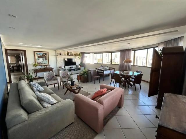 Apartamento para Venda em Salvador/BA Caminho das Árvores 4 Quartos