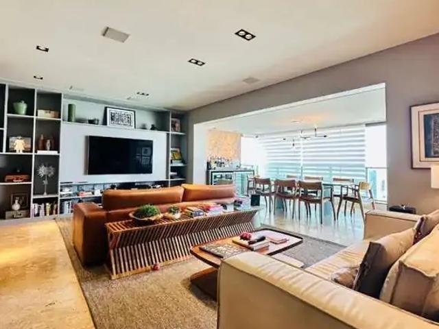 Apartamento para Venda em Salvador/BA Caminho das Árvores 4 Quartos