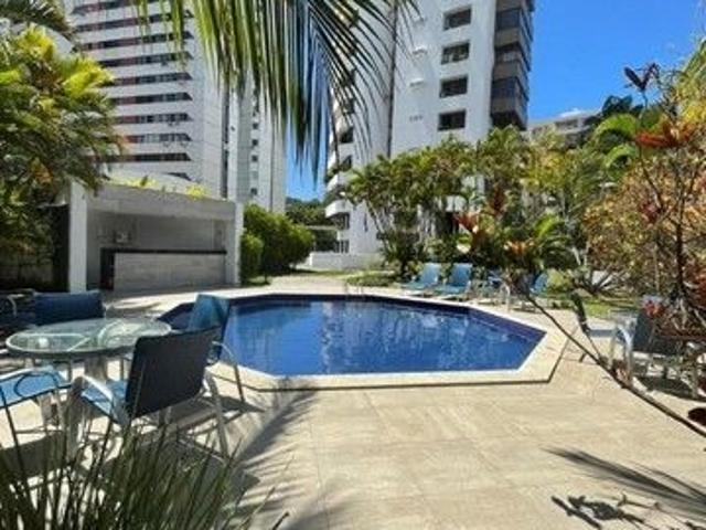 Apartamento para Venda em Salvador/BA Caminho das Árvores 5 Quartos