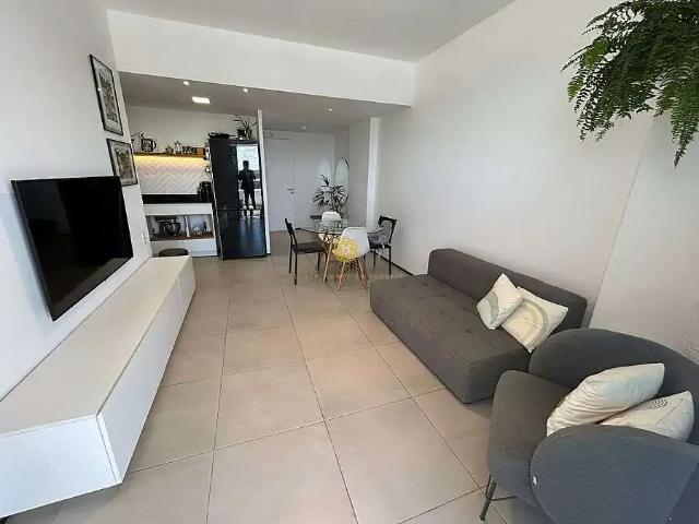 Apartamento para Venda em Salvador/BA Caminho das Árvores 2 Quartos