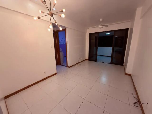 Apartamento para Venda em Salvador/BA Caminho das Árvores 2 Quartos