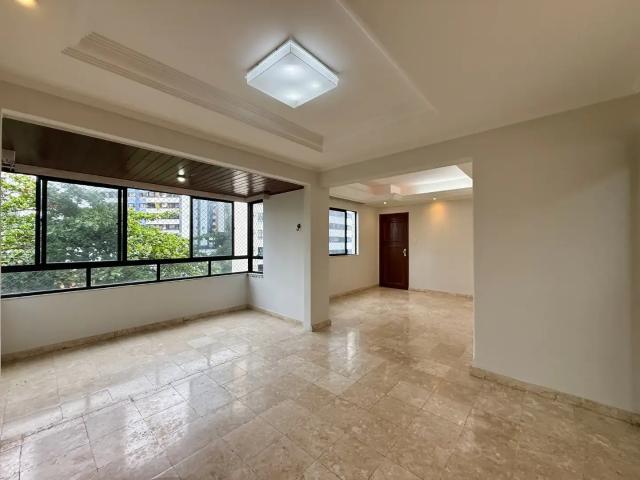 Apartamento para Venda em Salvador/BA Caminho das Árvores 3 Quartos