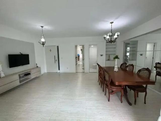 Apartamento para Venda em Salvador/BA Caminho das Árvores 3 Quartos