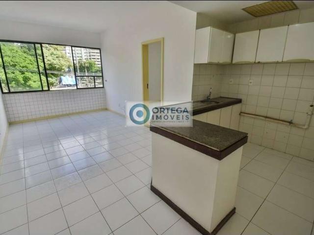 Apartamento para Venda em Salvador/BA Campo Grande 1 Quartos