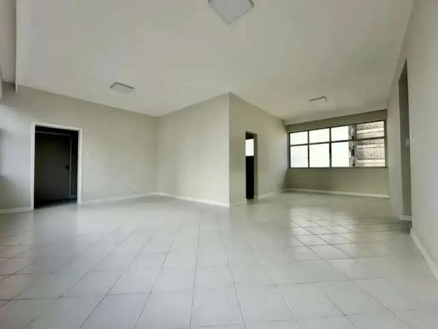 Apartamento para Venda em Salvador/BA Campo Grande 3 Quartos