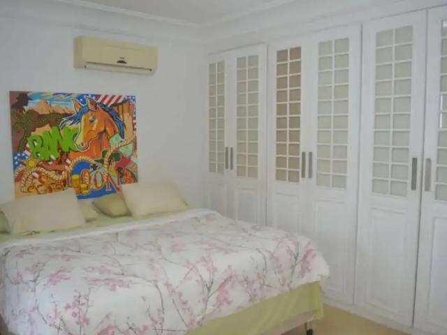 Apartamento para Venda em Salvador/BA Candeal 4 Quartos