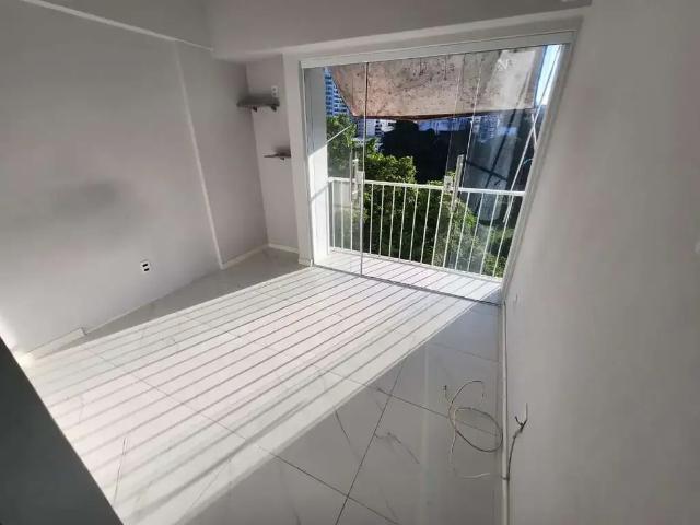 Apartamento para Venda em Salvador/BA Candeal 1 Quartos