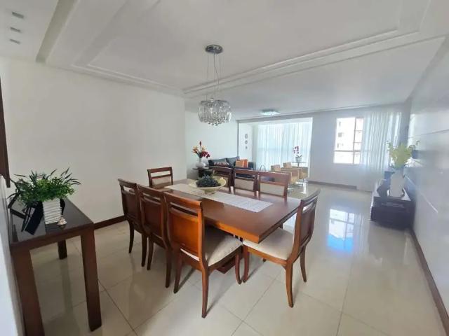 Apartamento para Venda em Salvador/BA Candeal 3 Quartos