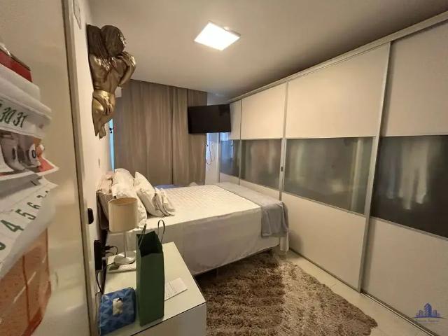 Apartamento para Venda em Salvador/BA Candeal 3 Quartos