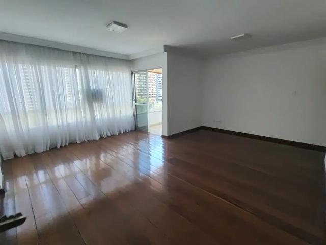 Apartamento para Venda em Salvador/BA Candeal 3 Quartos