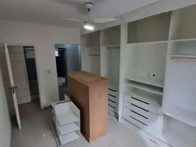 Apartamento para Venda em Salvador/BA Candeal 3 Quartos
