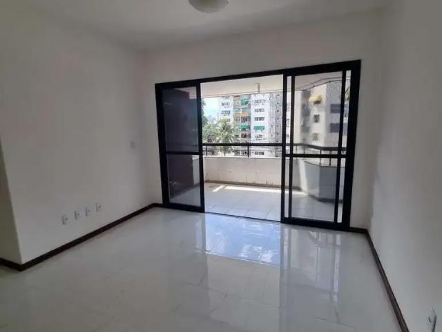 Apartamento para Venda em Salvador/BA Candeal 3 Quartos