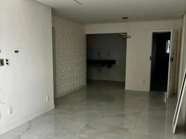Apartamento para Venda em Salvador/BA Cidade Jardim 3 Quartos