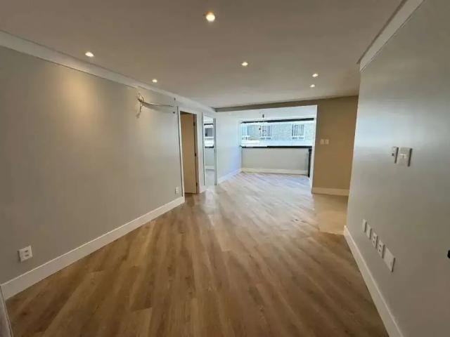 Apartamento para Venda em Salvador/BA Alphaville I 2 Quartos
