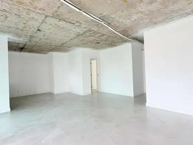 Apartamento para Venda em Salvador/BA Alphaville I 3 Quartos