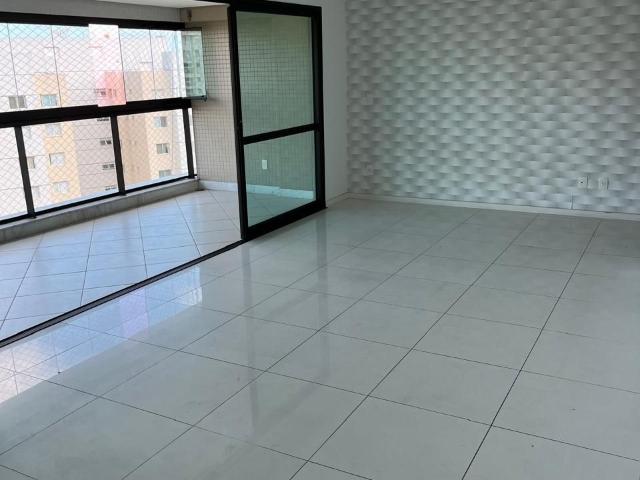 Apartamento para Venda em Salvador/BA Alphaville I 3 Quartos
