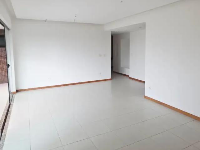 Apartamento para Venda em Salvador/BA Alphaville I 3 Quartos