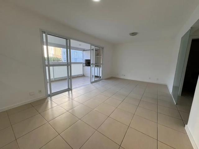 Apartamento para Venda em Salvador/BA Alphaville I 4 Quartos