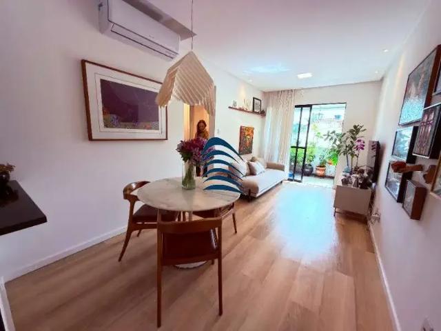 Apartamento para Venda em Salvador/BA Armação 2 Quartos