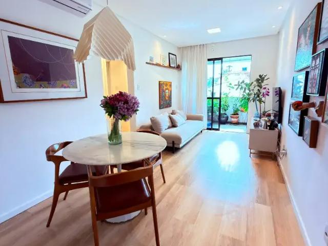 Apartamento para Venda em Salvador/BA Armação 2 Quartos