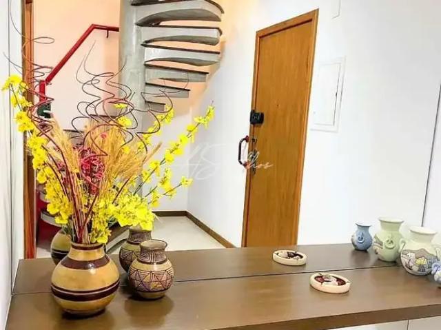 Apartamento para Venda em Salvador/BA Barra 2 Quartos