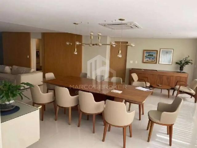 Apartamento para Venda em Salvador/BA Barra 4 Quartos
