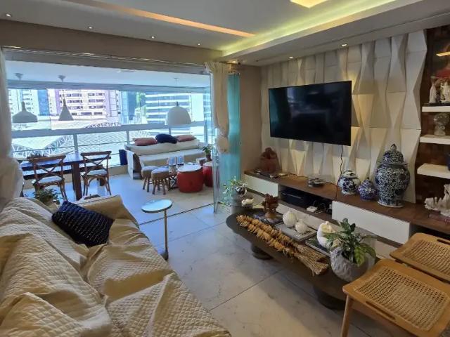 Apartamento para Venda em Salvador/BA Barra 4 Quartos