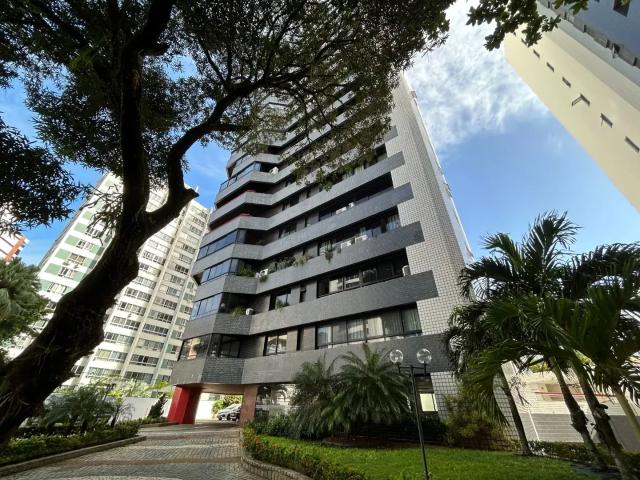 Apartamento para Venda em Salvador/BA Barra 4 Quartos