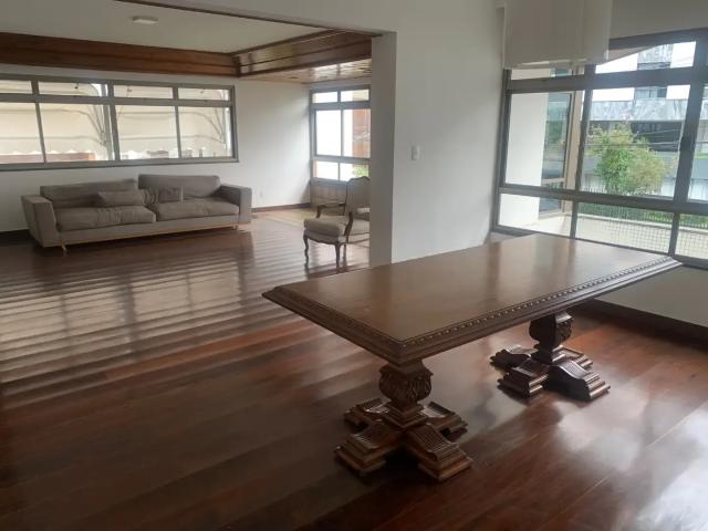 Apartamento para Venda em Salvador/BA Graça 3 Quartos