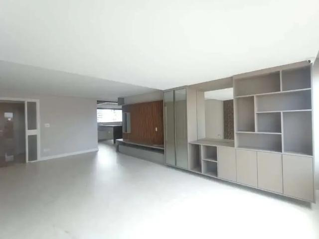 Apartamento para Venda em Salvador/BA Graça 3 Quartos