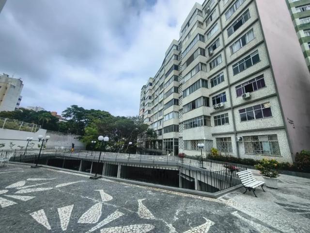 Apartamento para Venda em Salvador/BA Graça 3 Quartos