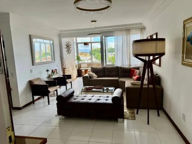 Apartamento para Venda em Salvador/BA Graça 3 Quartos