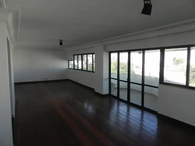 Apartamento para Venda em Salvador/BA Graça 3 Quartos