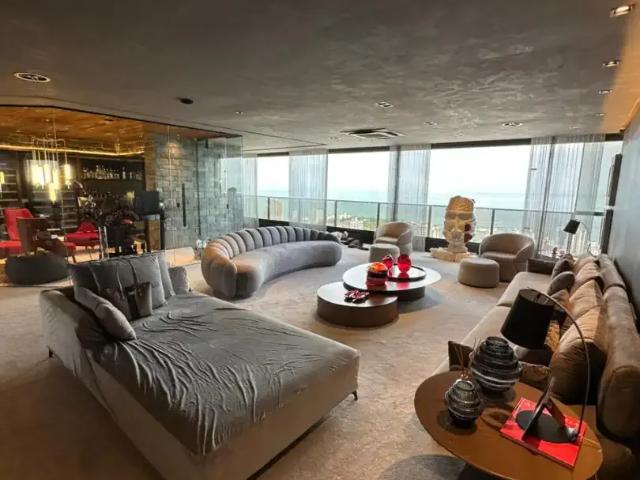 Apartamento para Venda em Salvador/BA Graça 4 Quartos