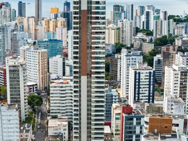 Apartamento para Venda em Salvador/BA Graça 4 Quartos