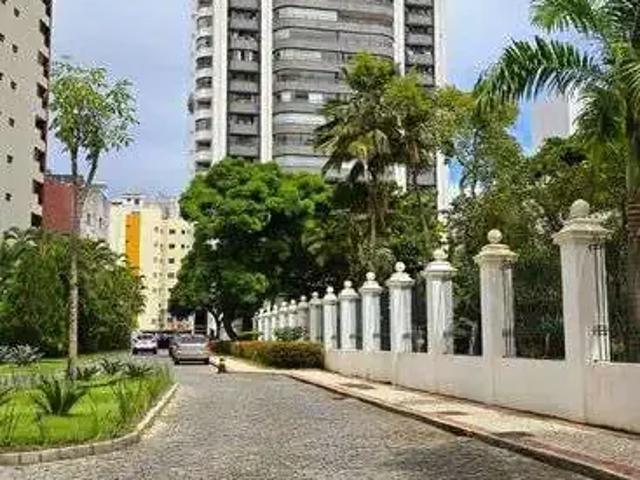 Apartamento para Venda em Salvador/BA Graça 4 Quartos