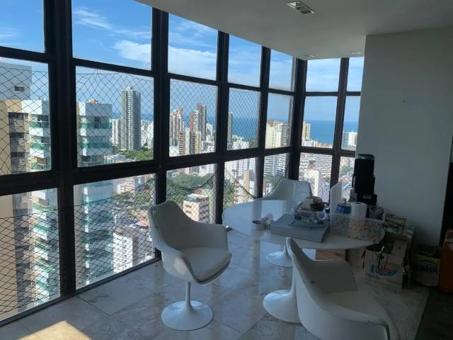 Apartamento para Venda em Salvador/BA Graça 4 Quartos