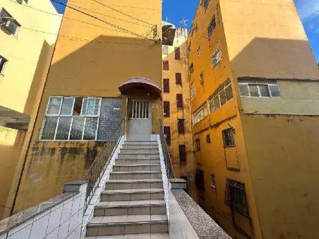 Apartamento para Venda em Salvador/BA IAPI 2 Quartos
