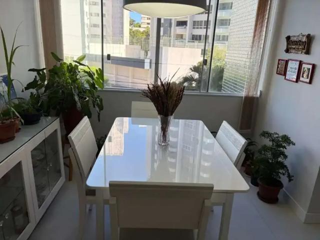Apartamento para Venda em Salvador/BA Itaigara 3 Quartos