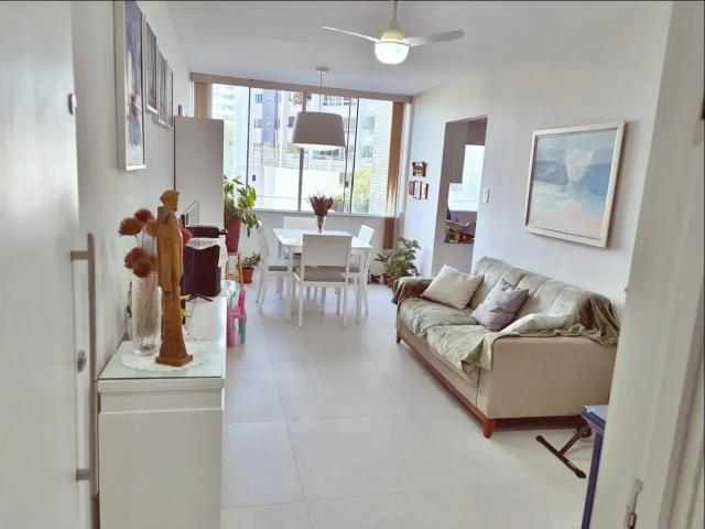 Apartamento para Venda em Salvador/BA Itaigara 2 Quartos