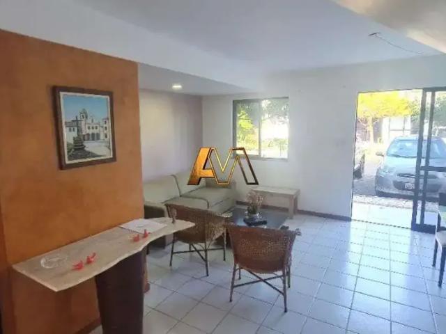 Apartamento para Venda em Salvador/BA Itapuã 4 Quartos