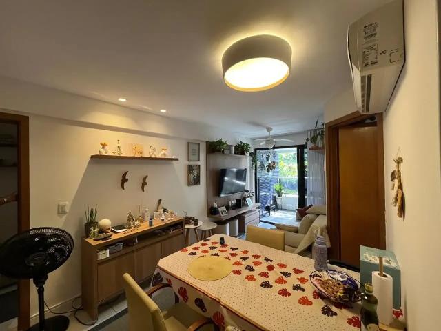 Apartamento para Venda em Salvador/BA Ondina 2 Quartos