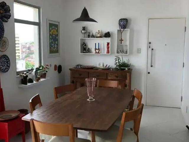 Apartamento para Venda em Salvador/BA Ondina 2 Quartos