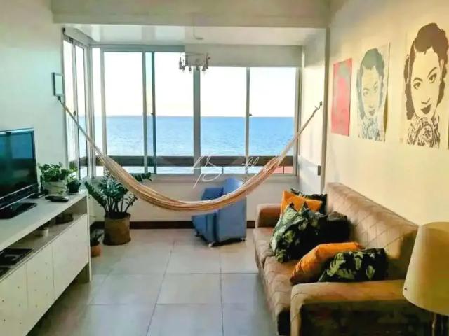 Apartamento para Venda em Salvador/BA Ondina 2 Quartos