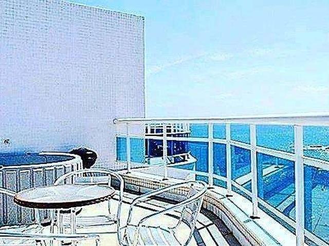 Apartamento para Venda em Salvador/BA Ondina 2 Quartos