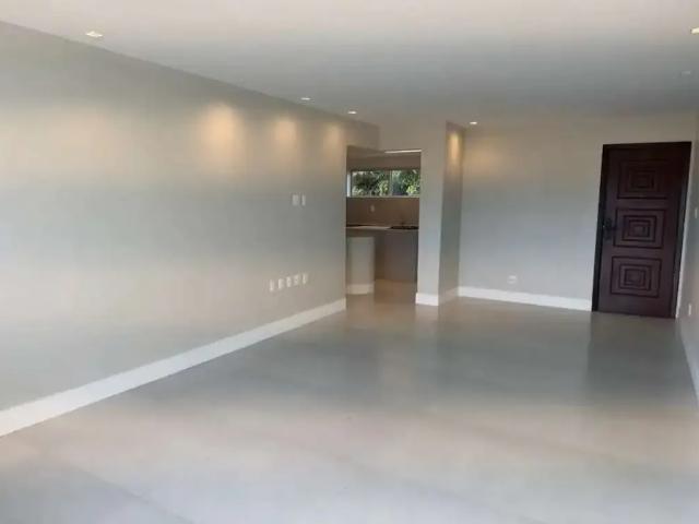 Apartamento para Venda em Salvador/BA Ondina 3 Quartos