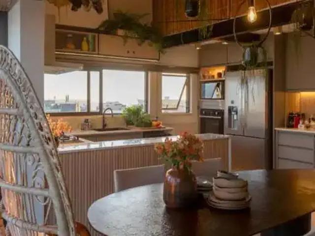 Apartamento para Venda em Salvador/BA Ondina 3 Quartos