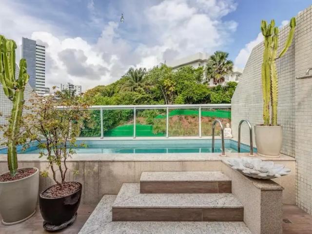 Apartamento para Venda em Salvador/BA Ondina 3 Quartos