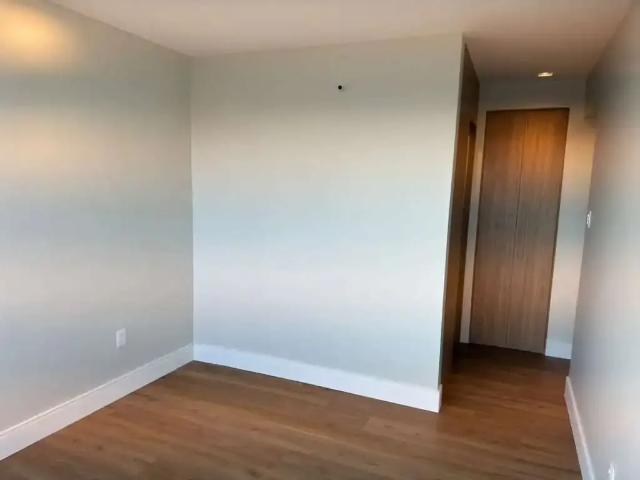 Apartamento para Venda em Salvador/BA Ondina 3 Quartos