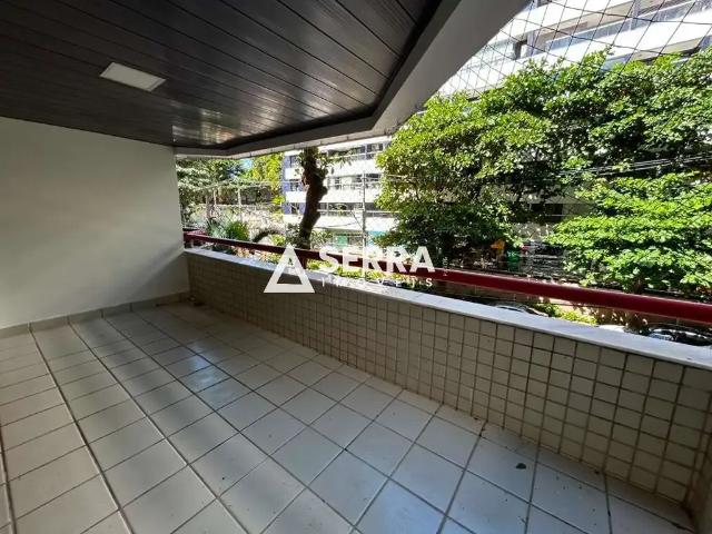 Apartamento para Venda em Salvador/BA Ondina 4 Quartos